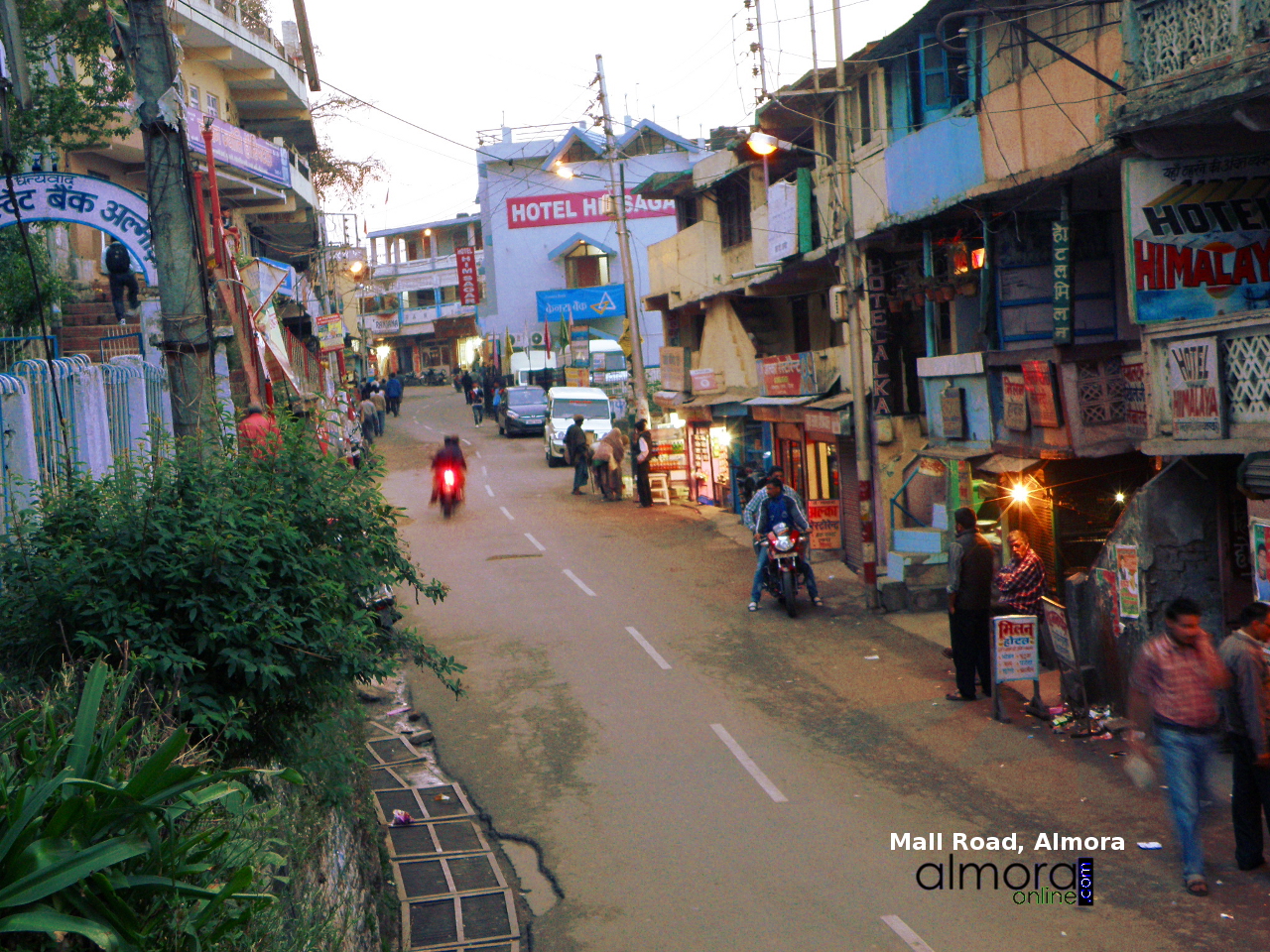 Mall Road, near SBI Almora - Almora Online | Explore Almora - Travel ...